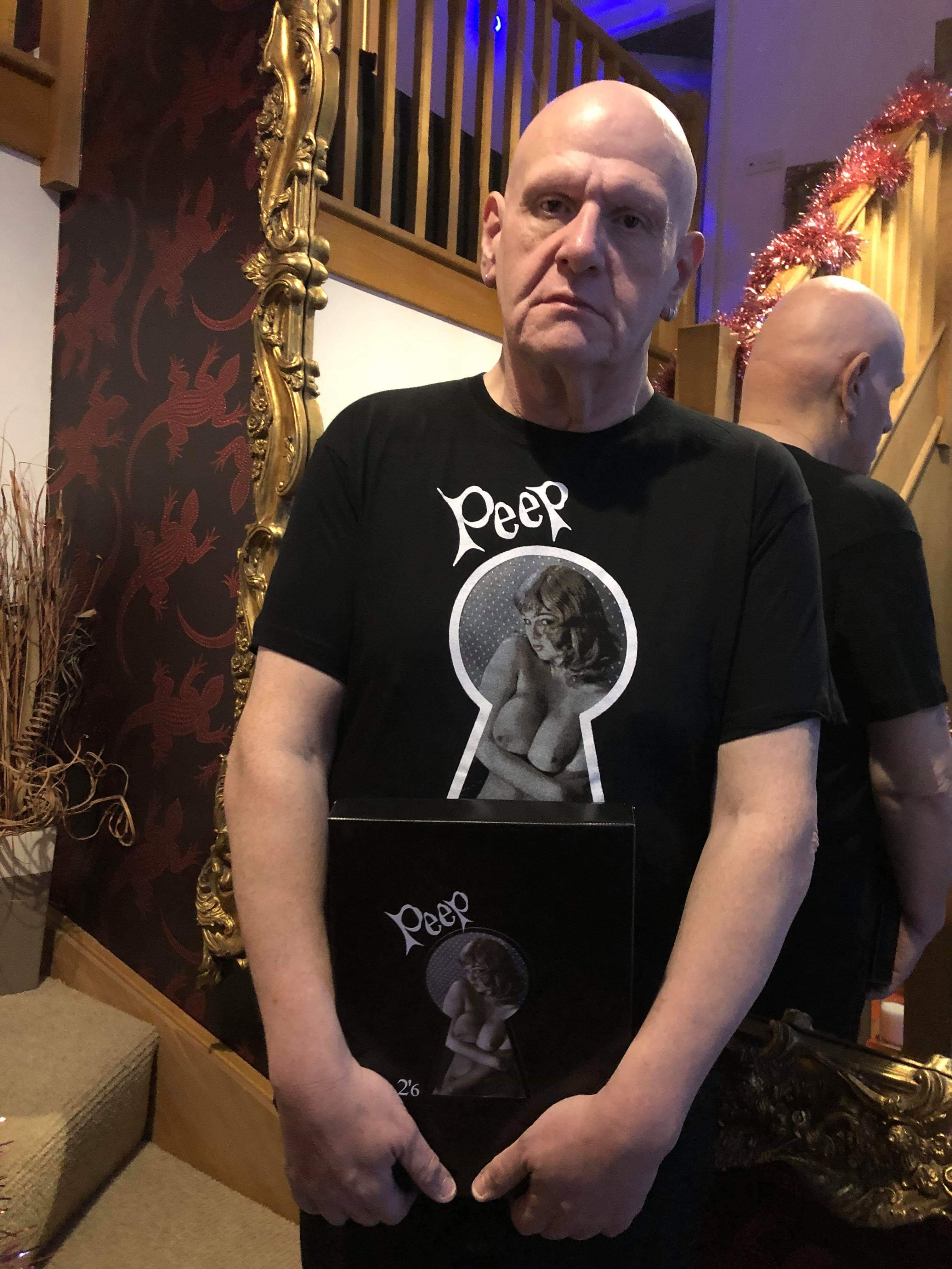 Marco Pirroni Peeping it up!